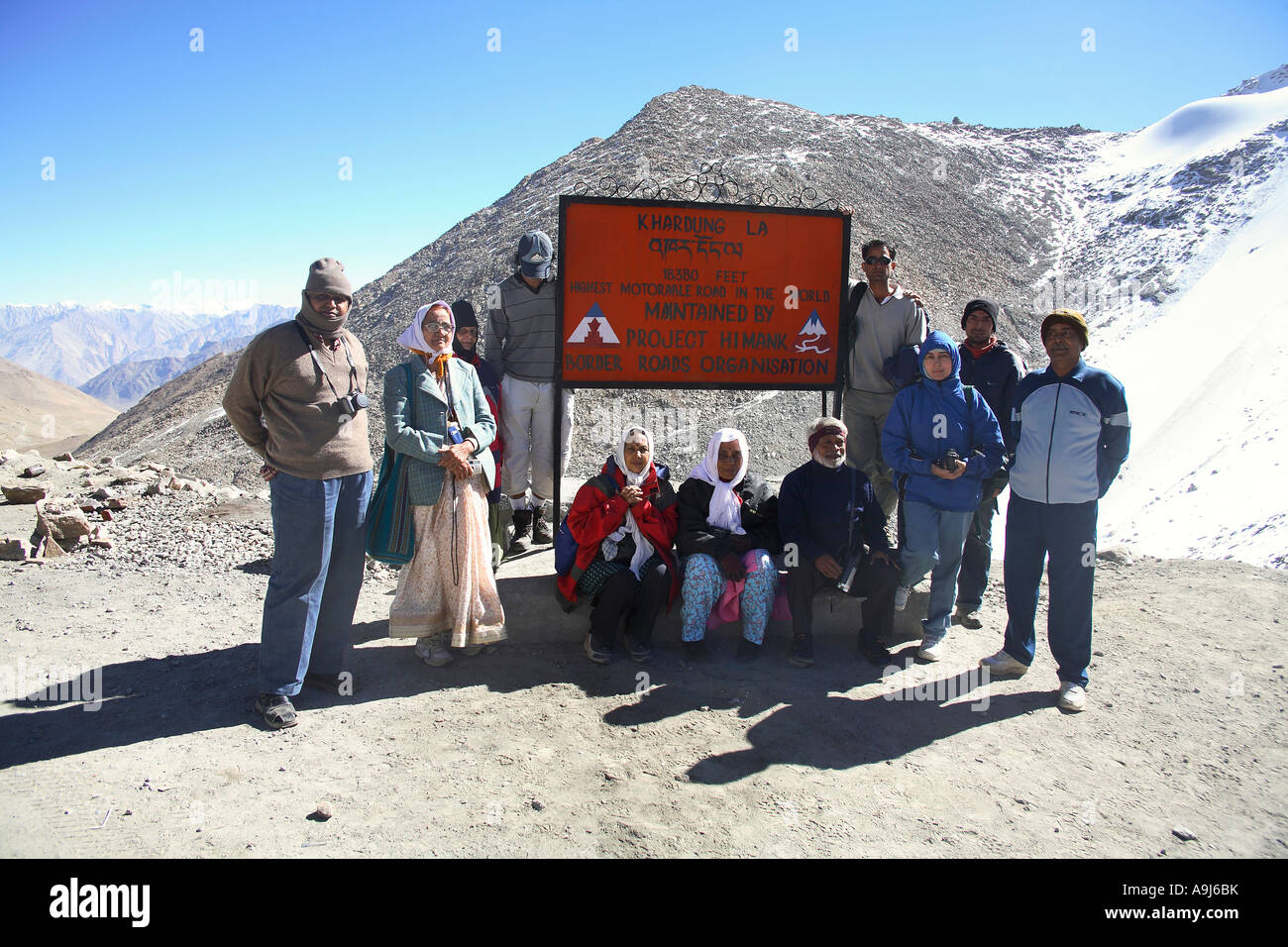 Khardung-la pass, the highest motorable road in the world, Leh, Ladakh ...