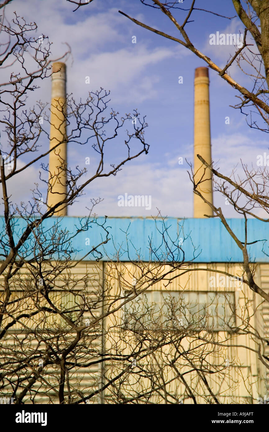 The blue circle cement works hi-res stock photography and images - Alamy