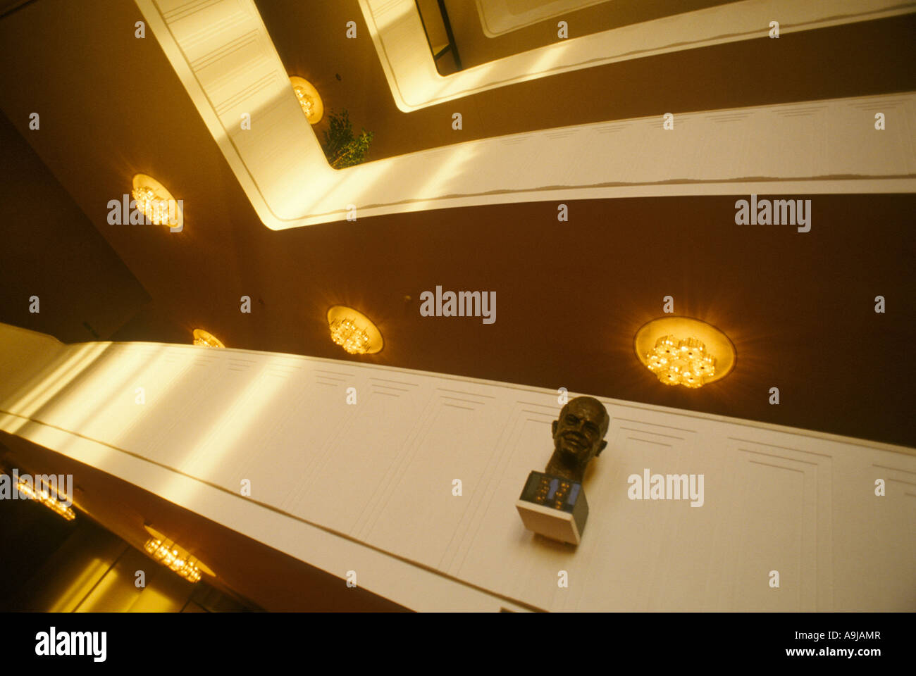 Interior jfk performing arts center hi-res stock photography and images ...