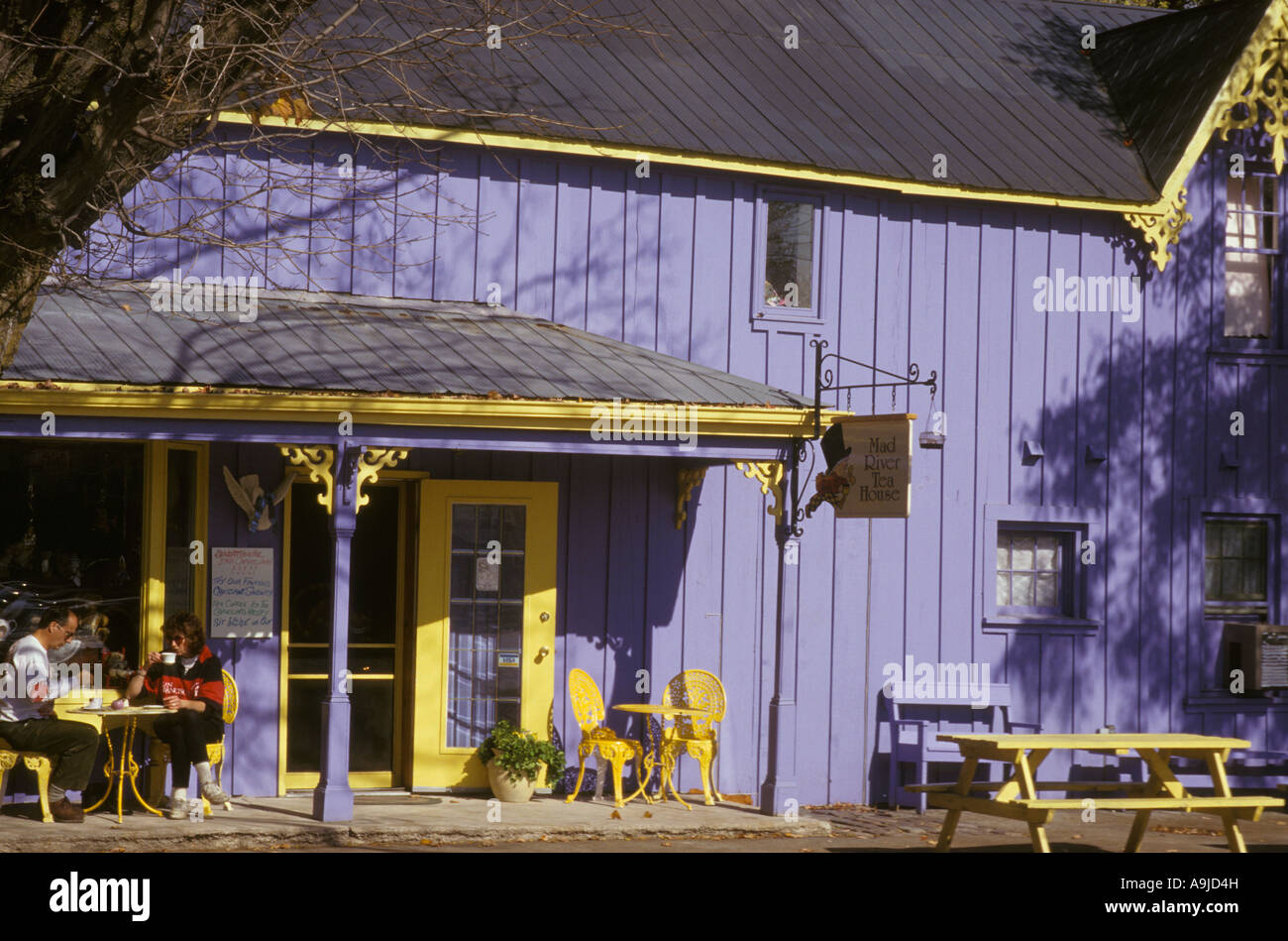 Canada Canadian North America rural country store Stock Photo - Alamy