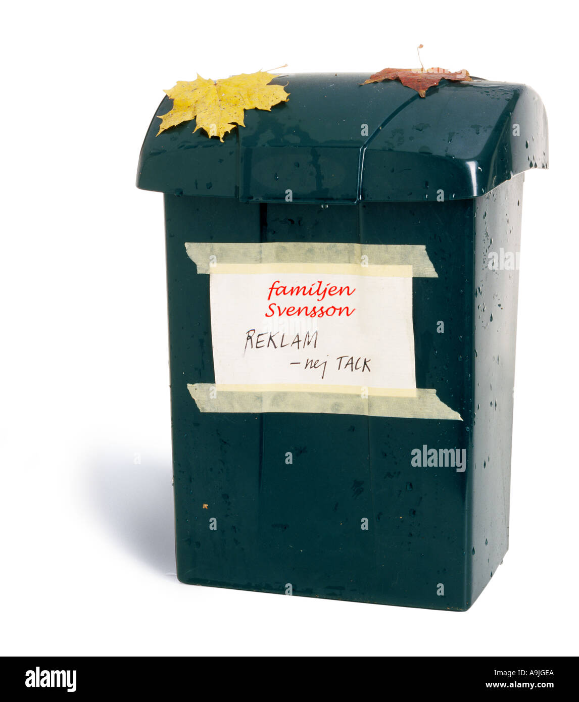 Plastic mailbox hi-res stock photography and images - Alamy