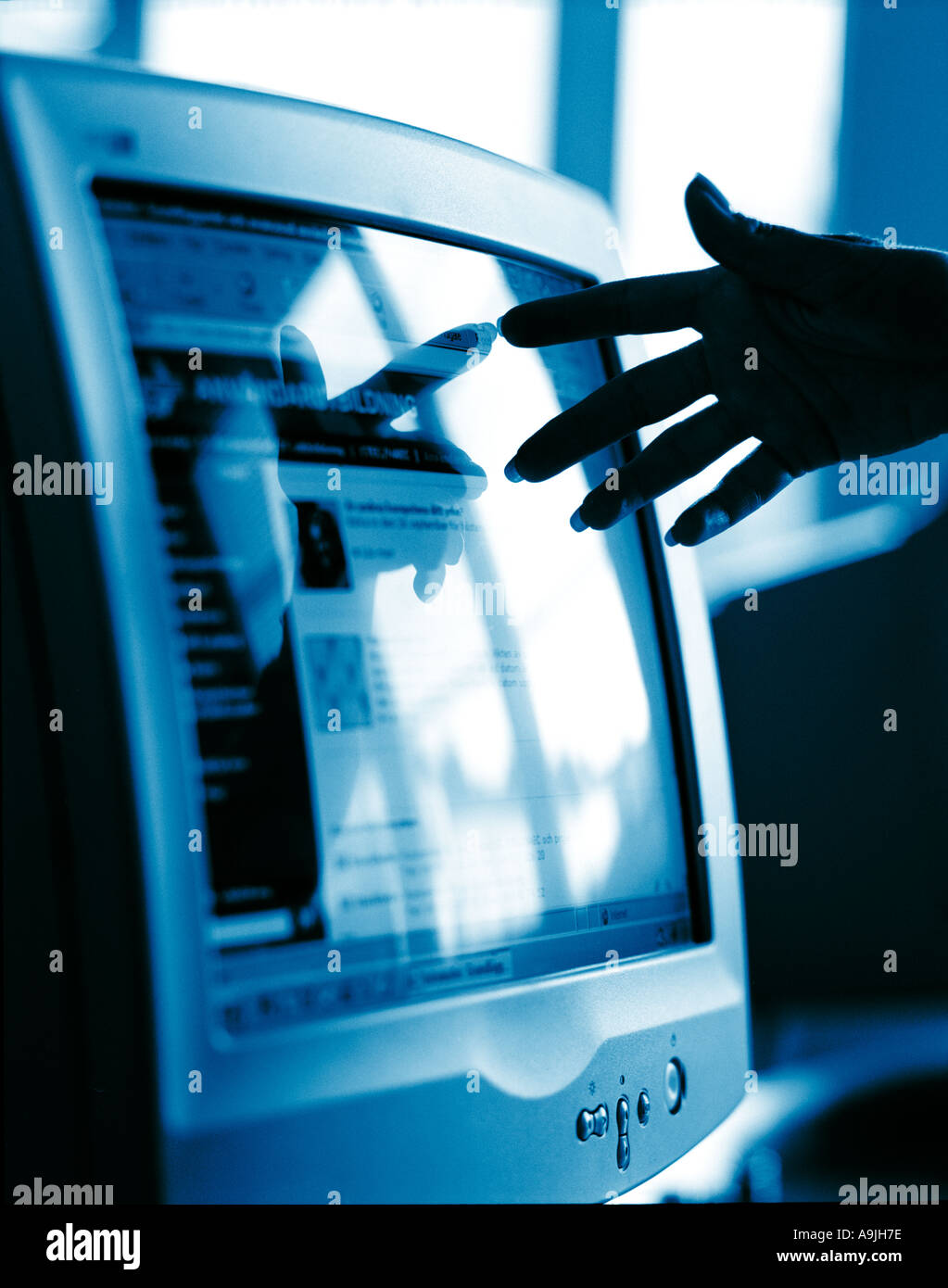 Ahand hi-res stock photography and images - Alamy