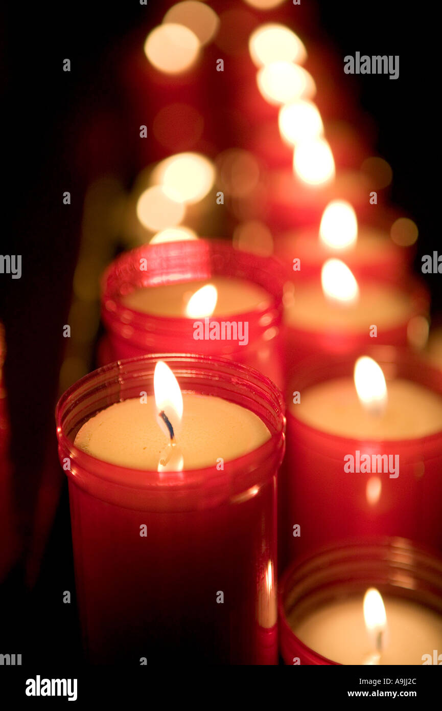 Funeral candles hi-res stock photography and images - Alamy