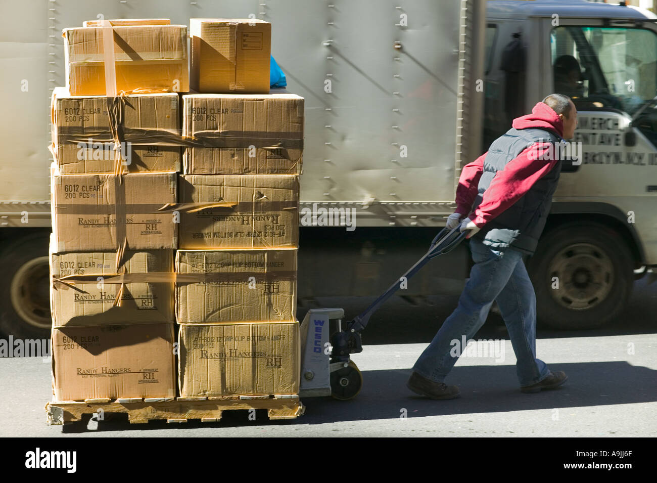 Pulling a cart hi-res stock photography and images - Alamy