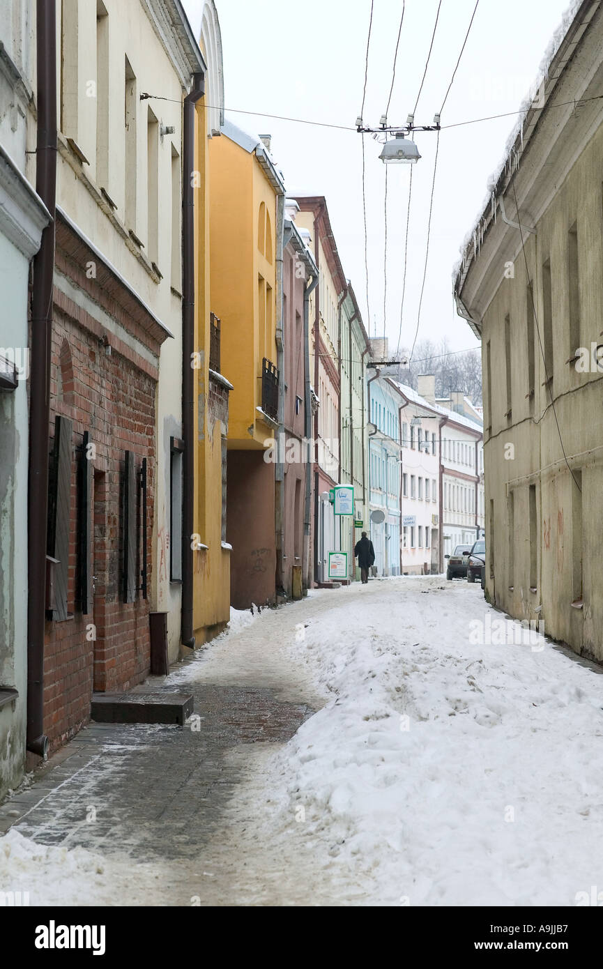 Small street houses on sides hi-res stock photography and images - Alamy