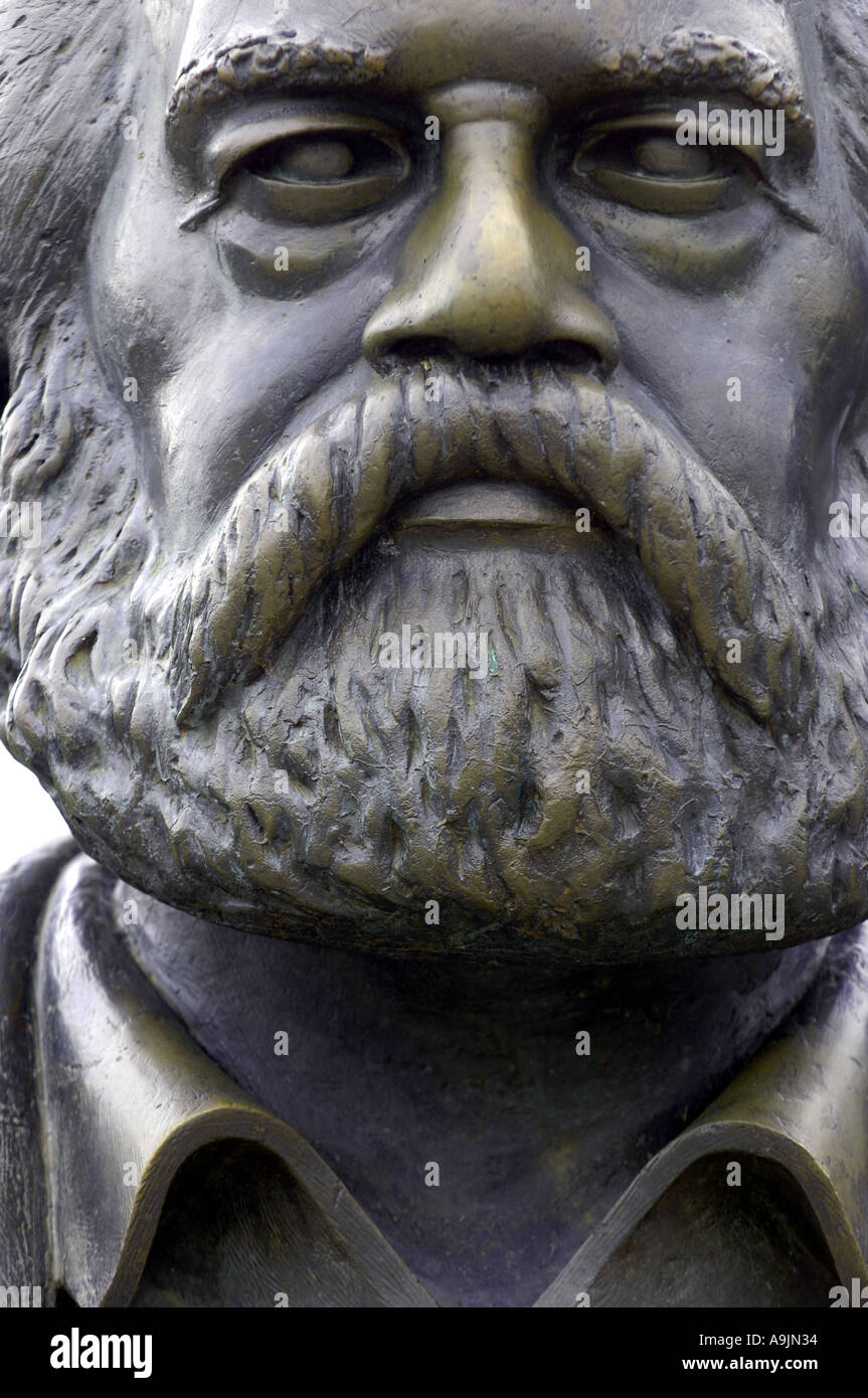 Alexanderplatz Berlin Deutschland Germany sculpture Marx karl statue ...