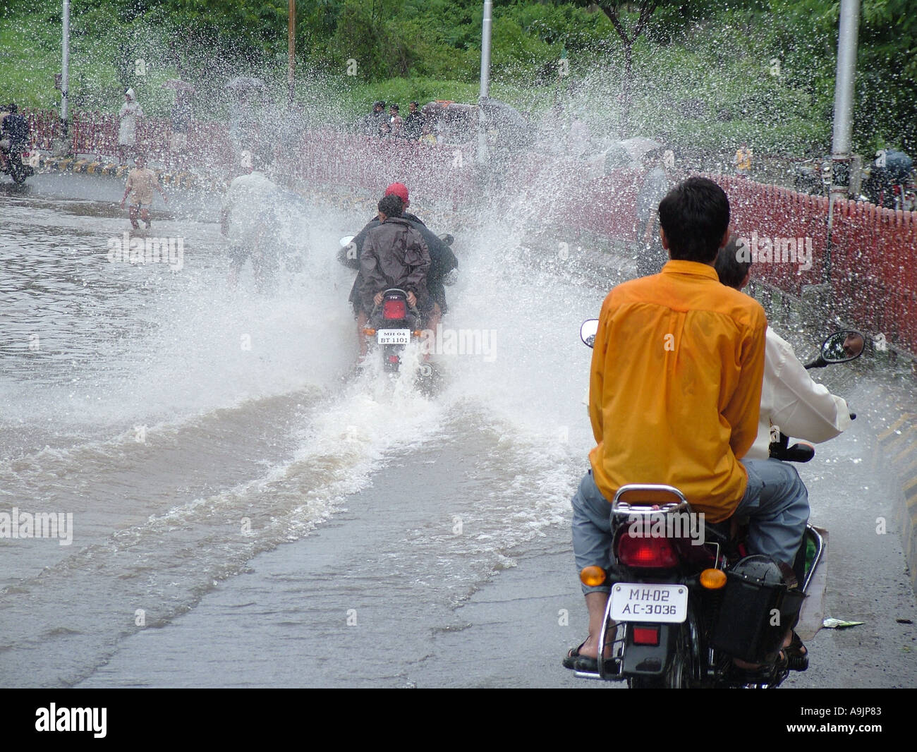 Two wheeler splash hi-res stock photography and images - Alamy