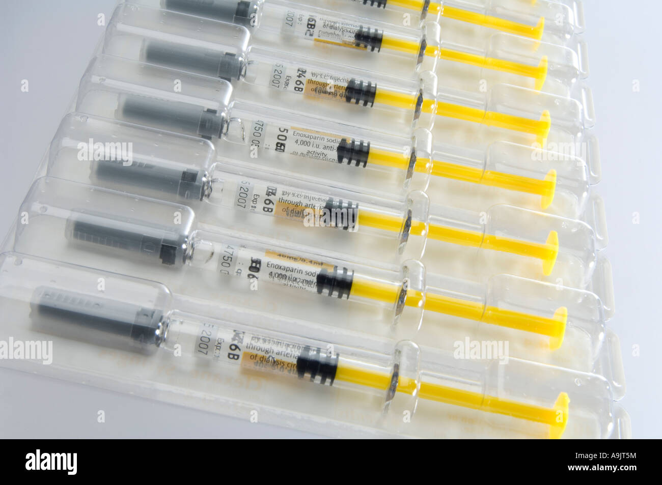 Pre filled syringe hi-res stock photography and images - Alamy