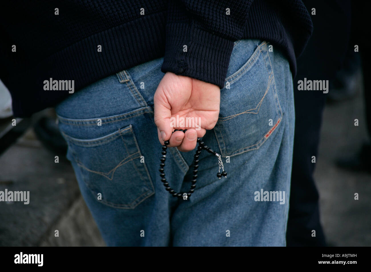 Fingers missing hi-res stock photography and images - Alamy