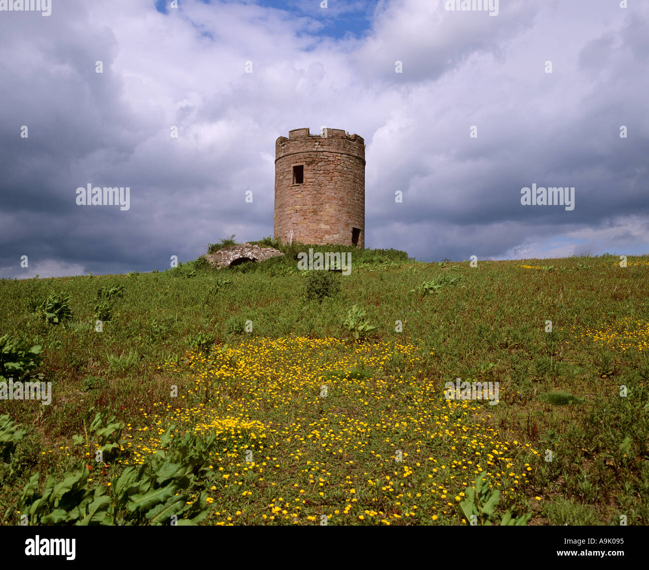Old Windmill Tower Sauchie Alloa Clackmannanshire Scotland Stock Photo ...