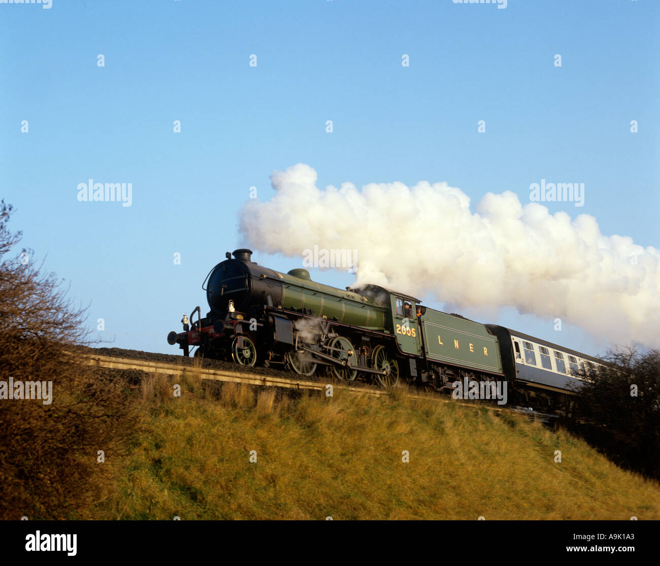 Passenger Steam Train Edinburgh Scotland Stock Photo - Alamy