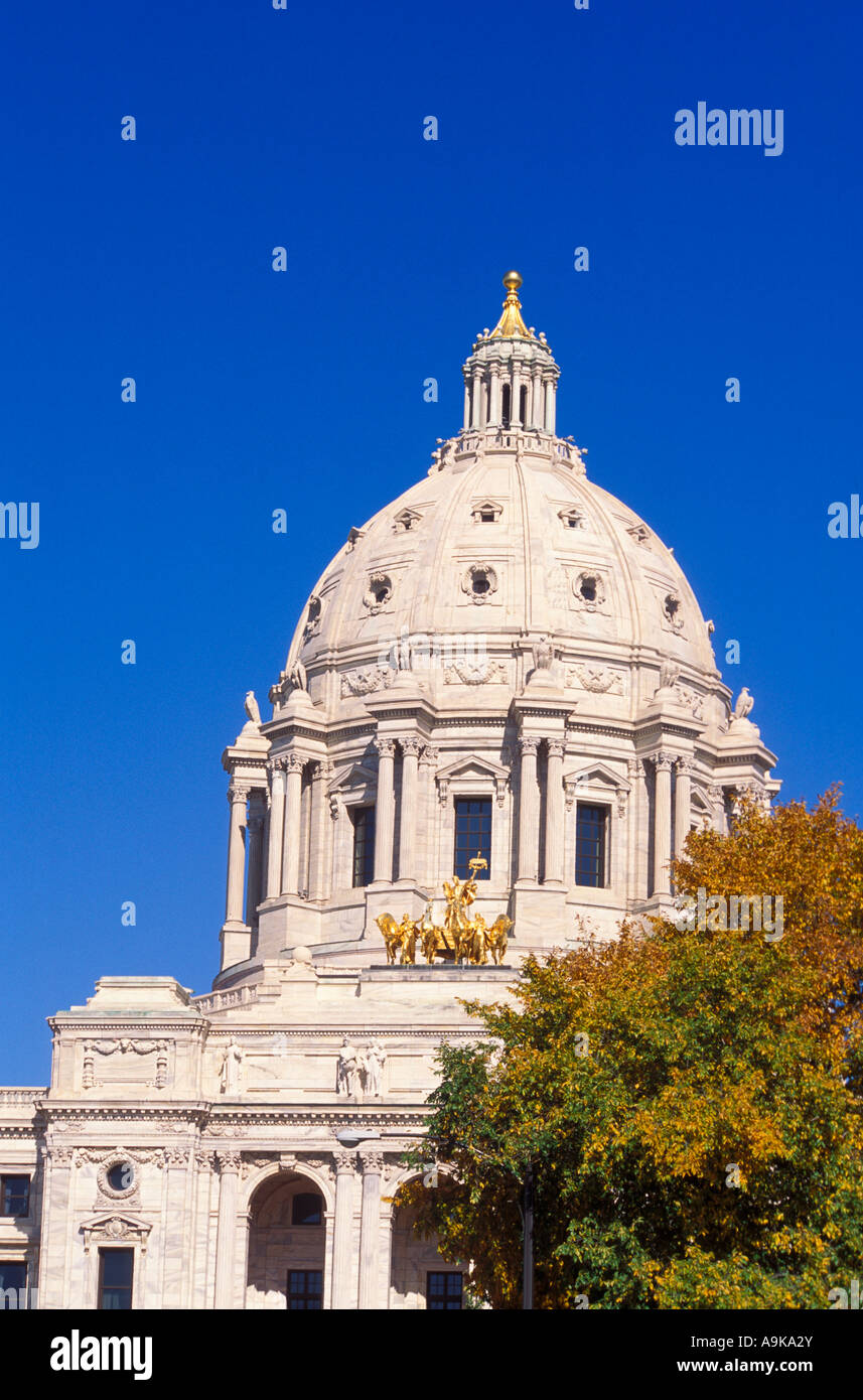 Minnesota state capitol dome hi-res stock photography and images - Alamy