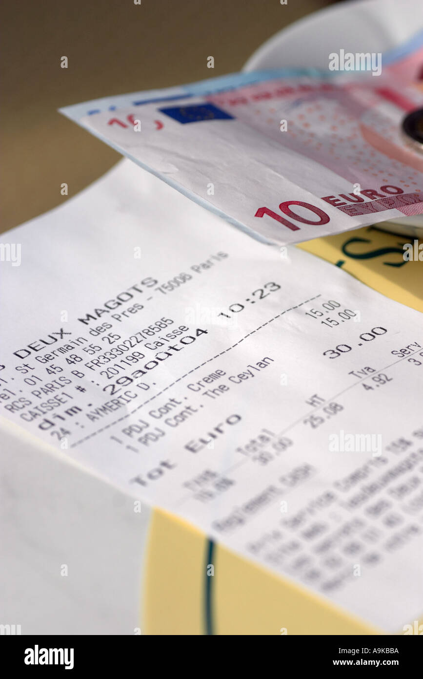 Bill cafe paris hi-res stock photography and images - Alamy