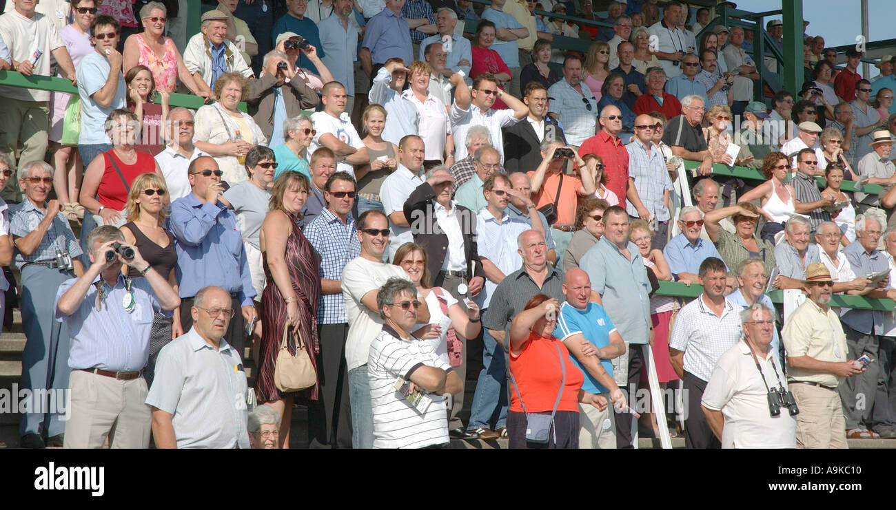 Horse race meeting crowd scene Stock Photo - Alamy