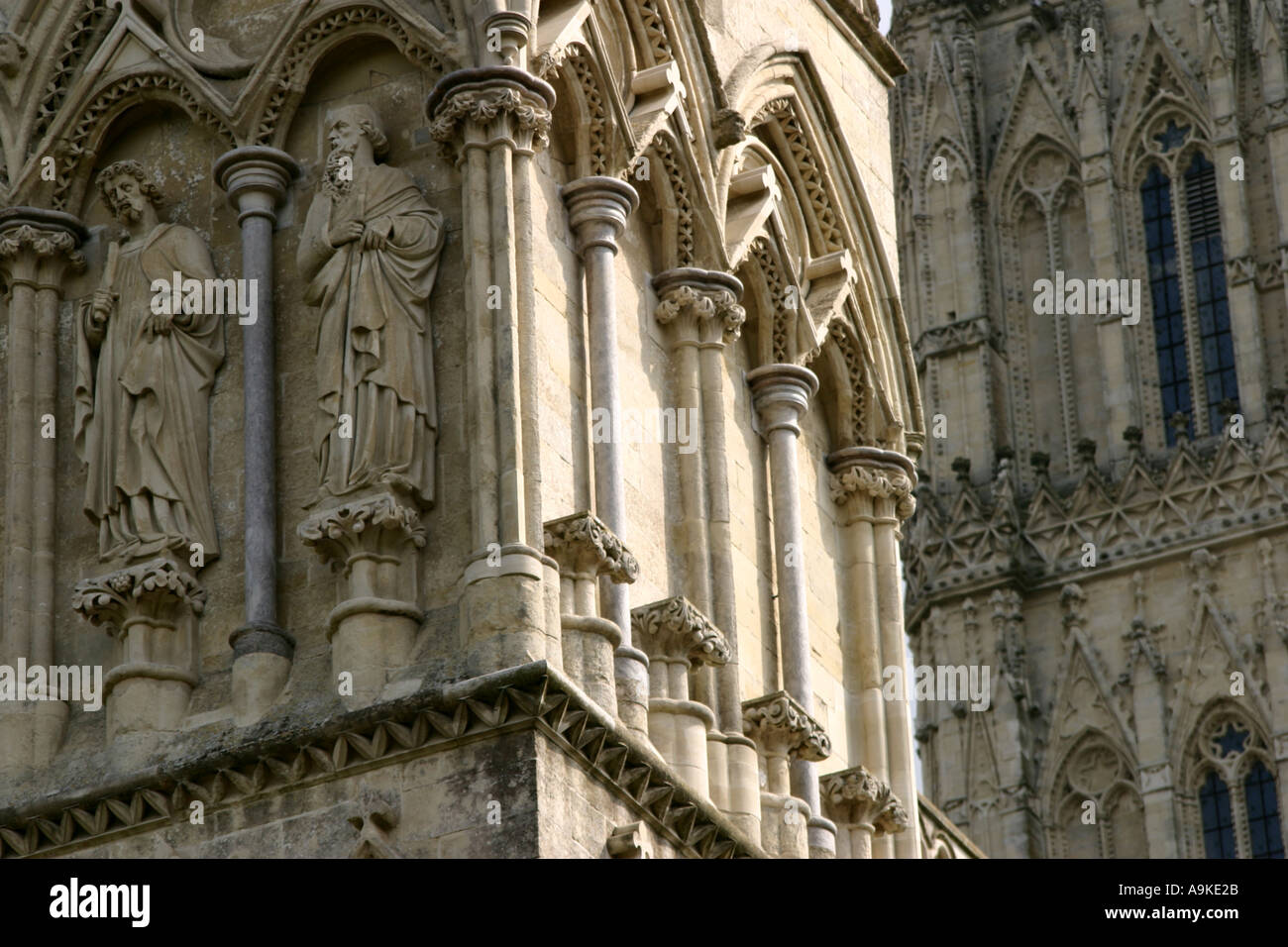 Detail of Salisbury Cathedral Stock Photo - Alamy