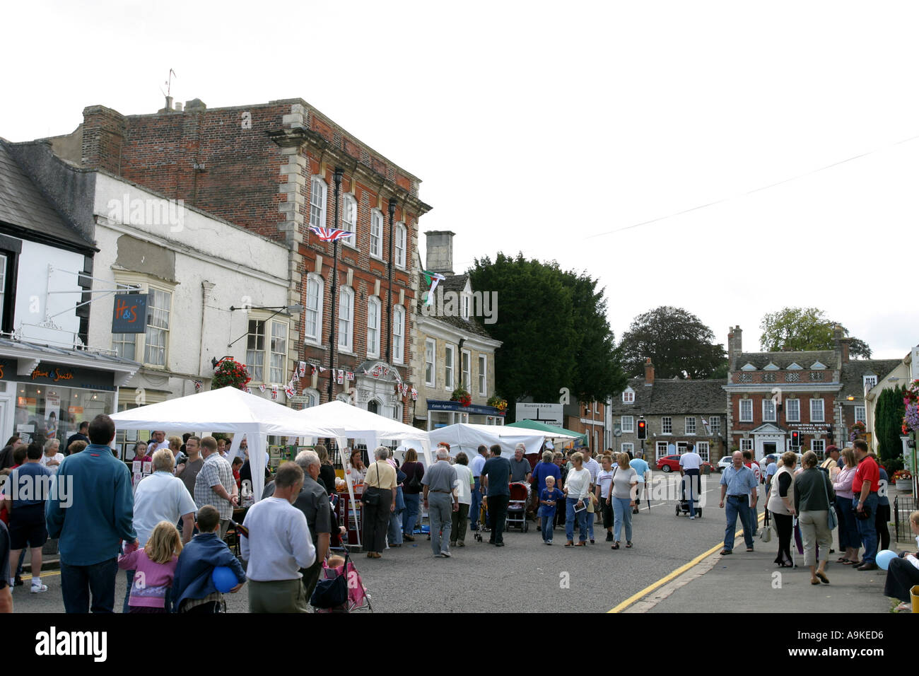 Highworth High Street during the festival weekend Stock Photo - Alamy