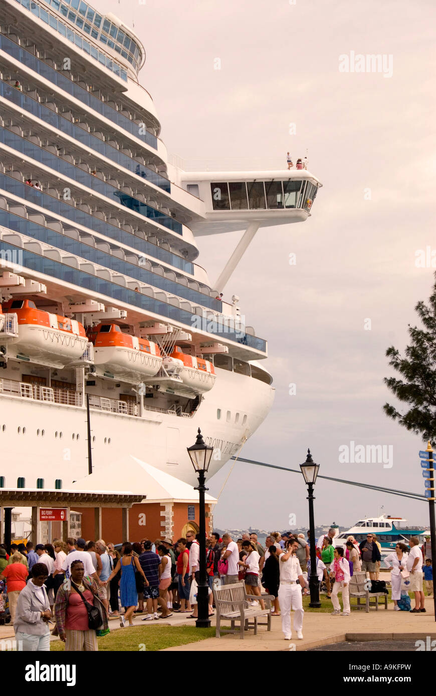 Bermuda cruise ship Royal Naval Dockyard Stock Photo - Alamy