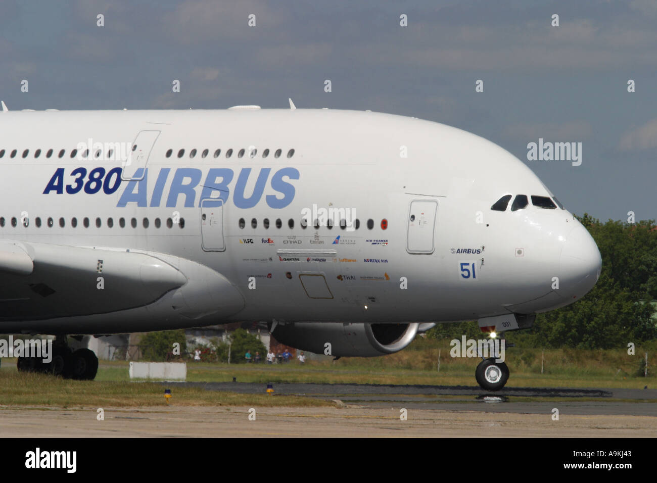 The airbus a380 is a double deck hi-res stock photography and images ...