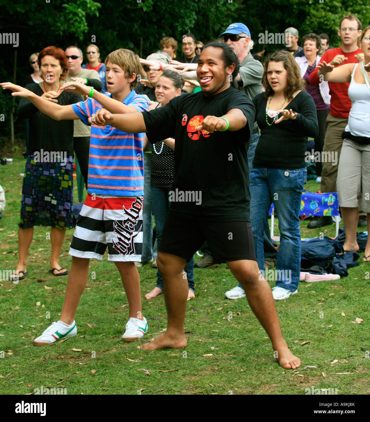European New Zealanders learn indigenous dance moves at a cultural ... European New Zealanders learn indigenous dance moves at a cultural ...