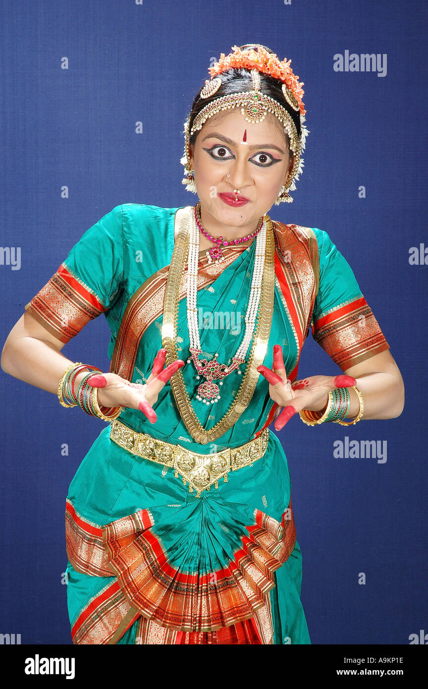 South Asian Indian classical dancer of bharat natyam India Stock Photo ...