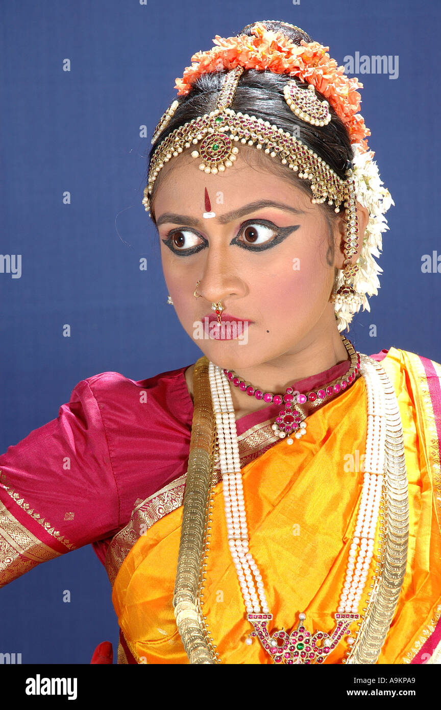 South Asian Indian classical dancer of bharat natyam India Stock Photo ...