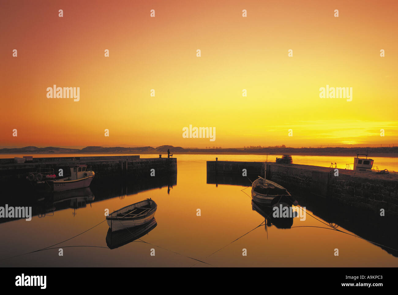 Beadnell hi-res stock photography and images - Alamy