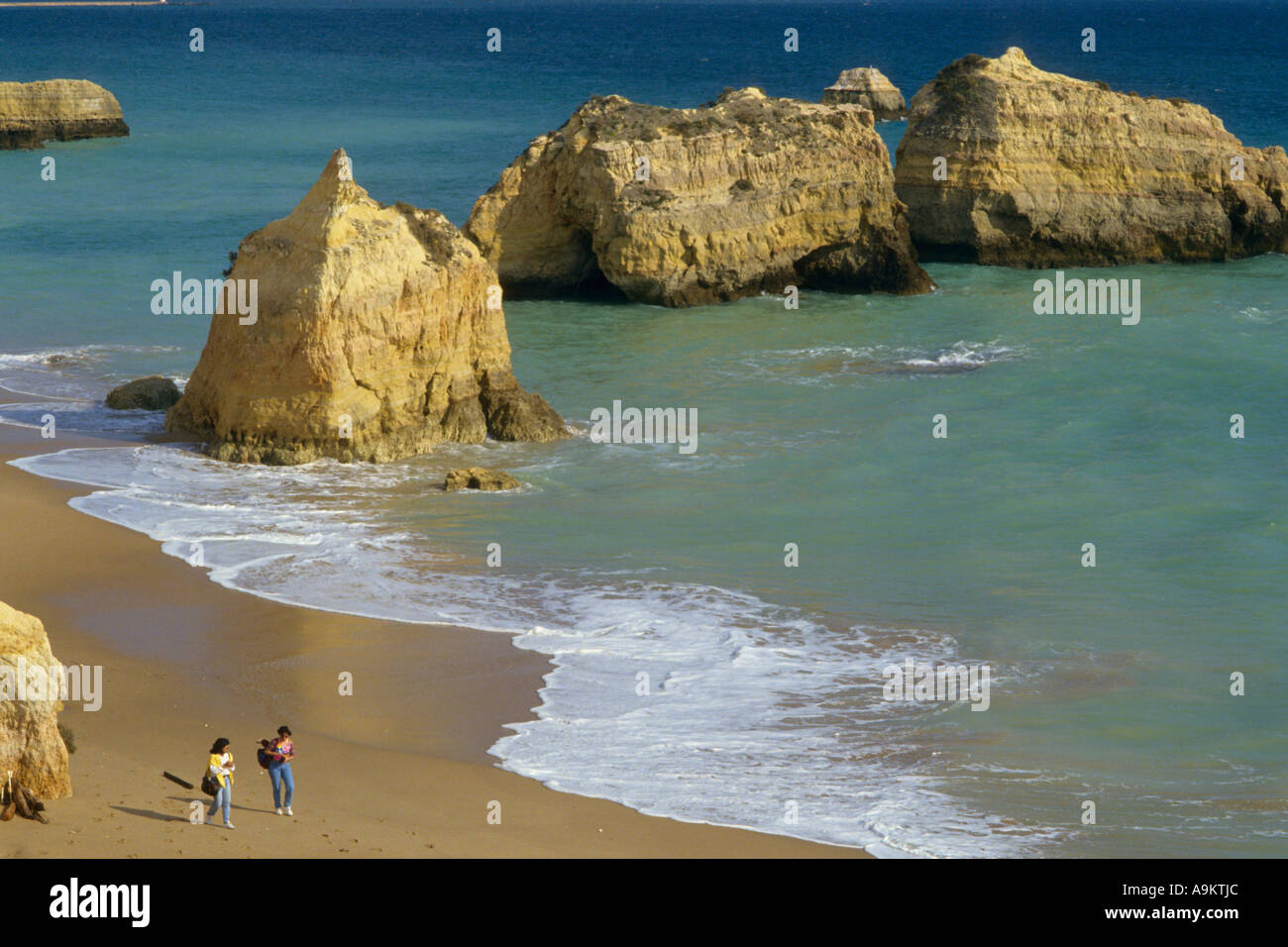 Praia rocha hi-res stock photography and images - Alamy