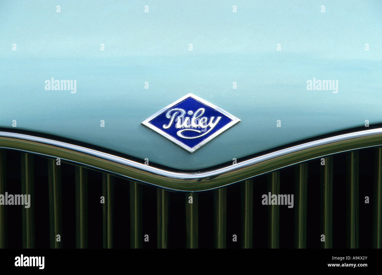 Riley Car Logo