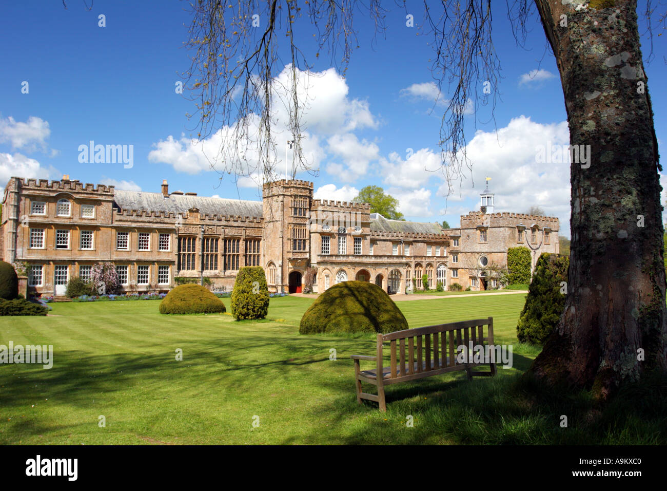 Forde abbey england uk hi-res stock photography and images - Alamy