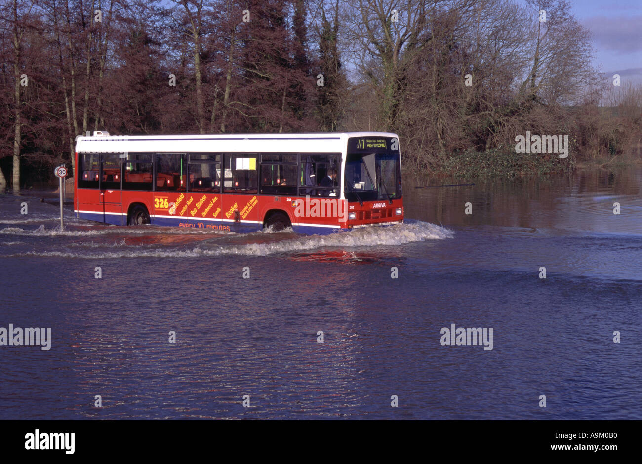 Cookham flooding hi-res stock photography and images - Alamy