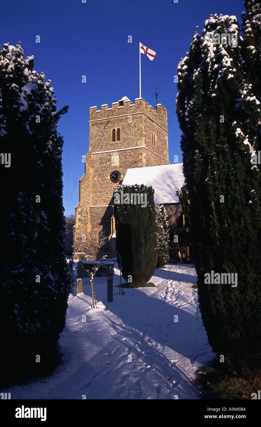 England berkshire cookham holy trinity hi-res stock photography and ...