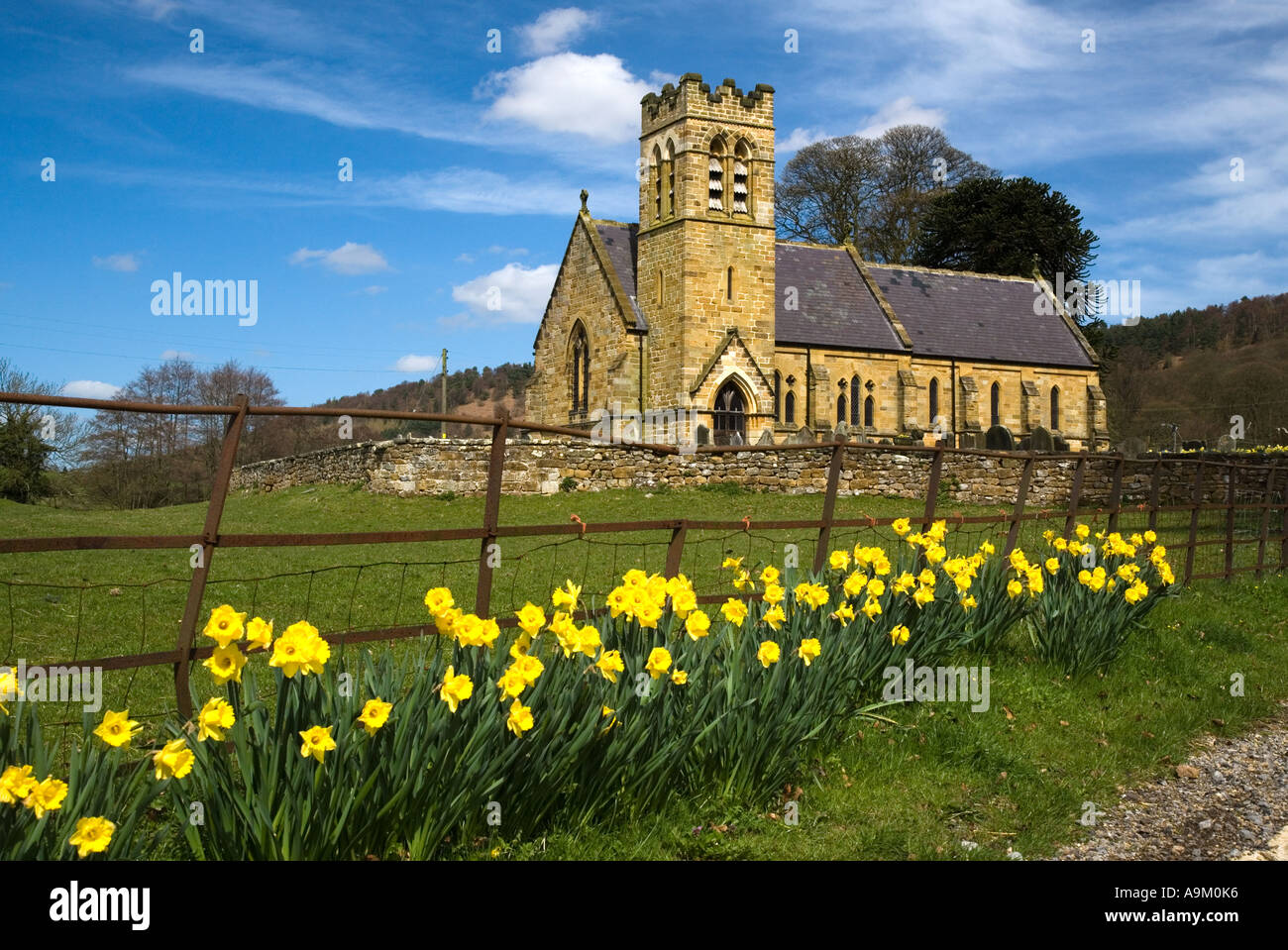 Church knowle village hi-res stock photography and images - Alamy