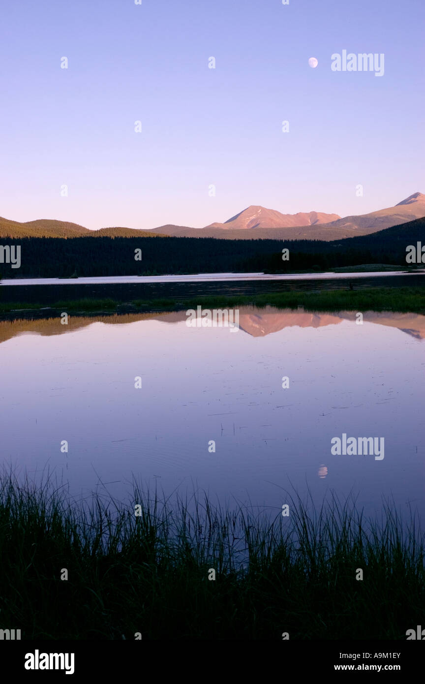 moon rise over Dillon Lake and mountains in Colorado Stock Photo - Alamy
