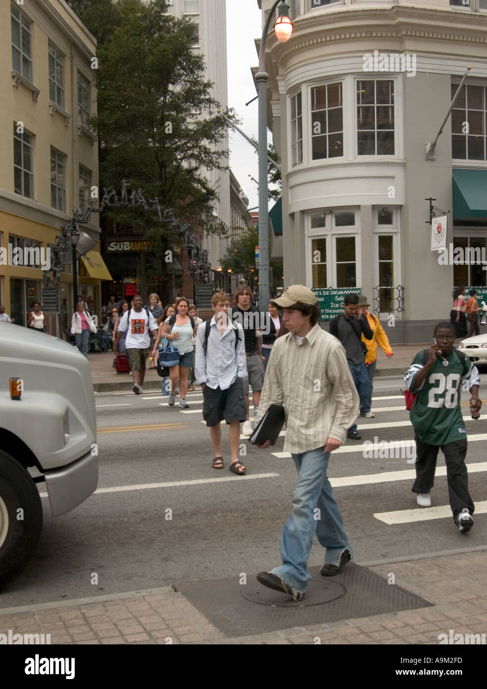 Big crowd atlanta georgia hi-res stock photography and images - Alamy