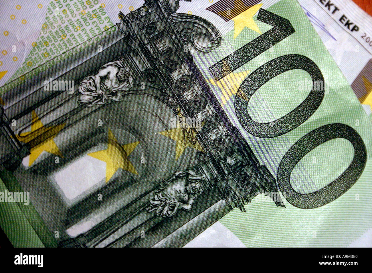 100 euro hi-res stock photography and images - Alamy