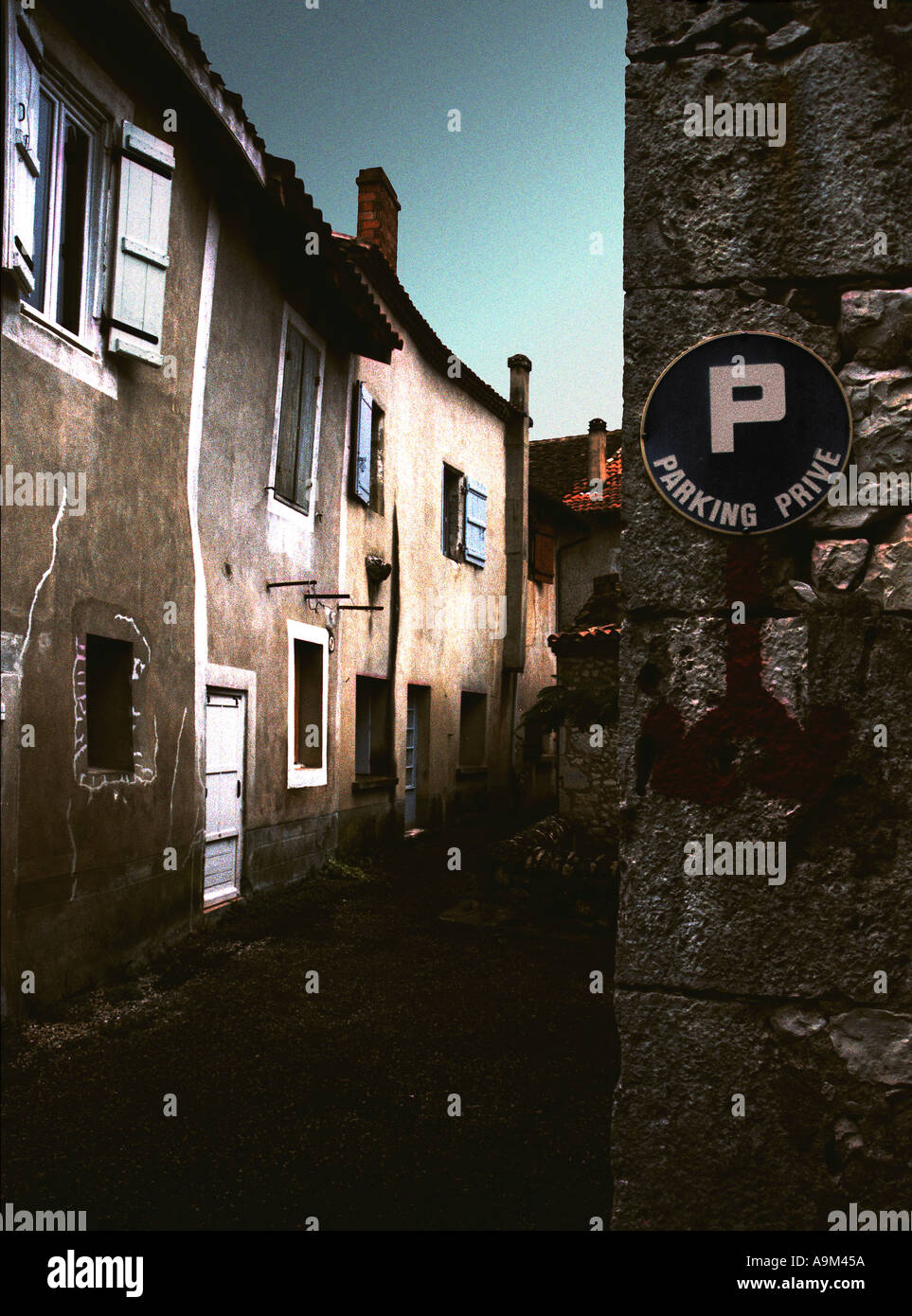 Prive sign hi-res stock photography and images - Alamy