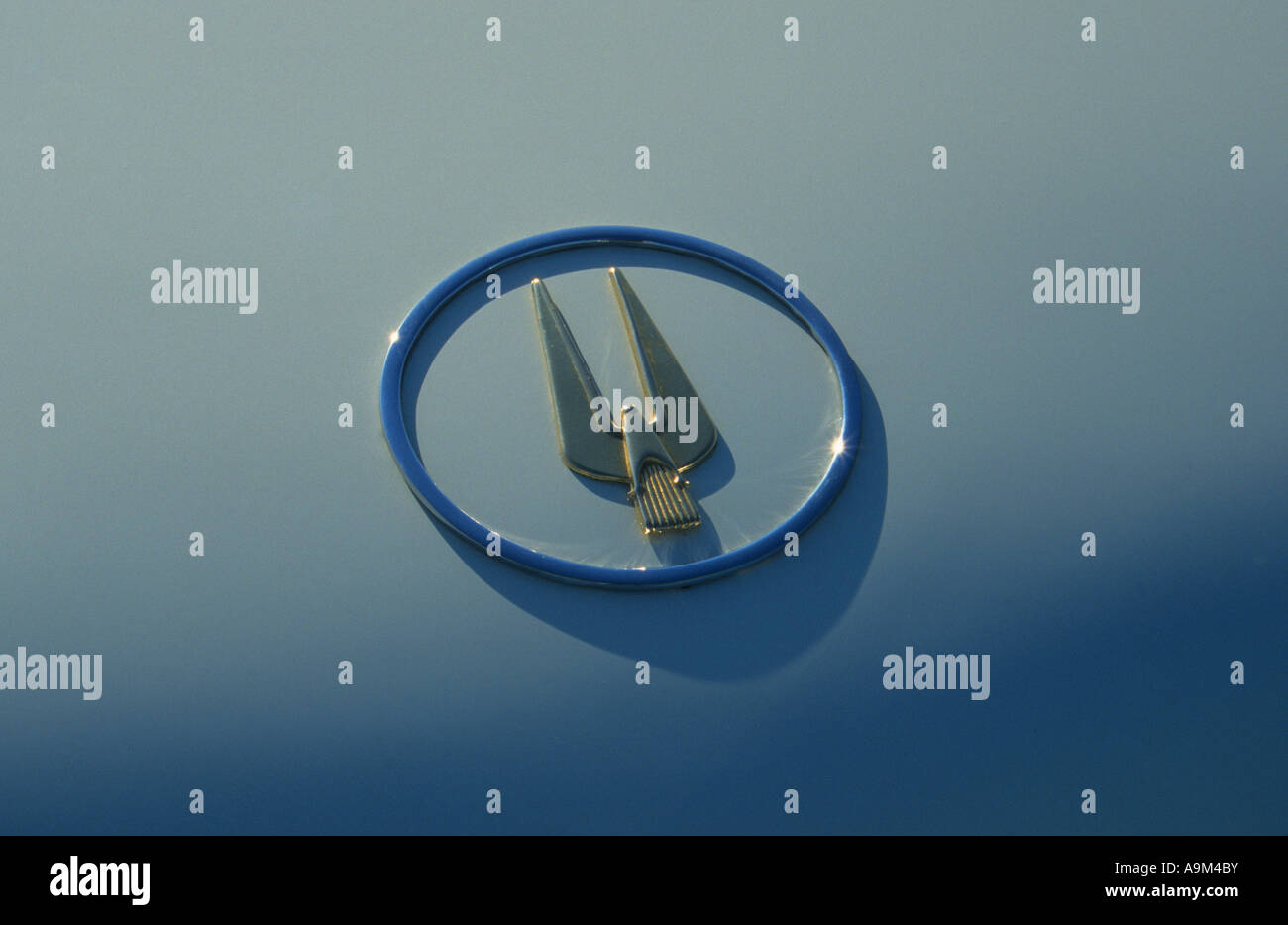 Hawk logos hi-res stock photography and images - Alamy