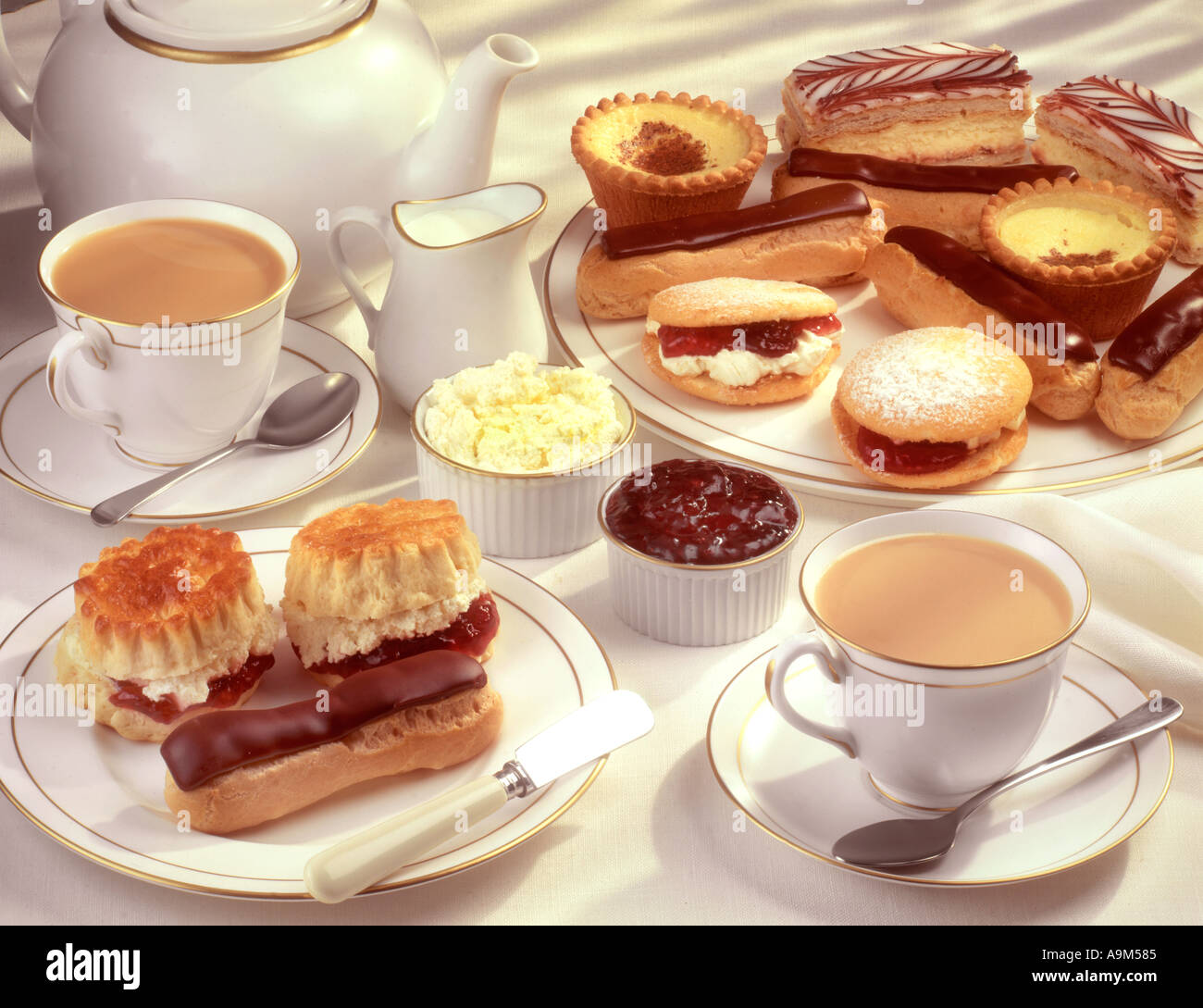 High tea spread hi-res stock photography and images - Alamy