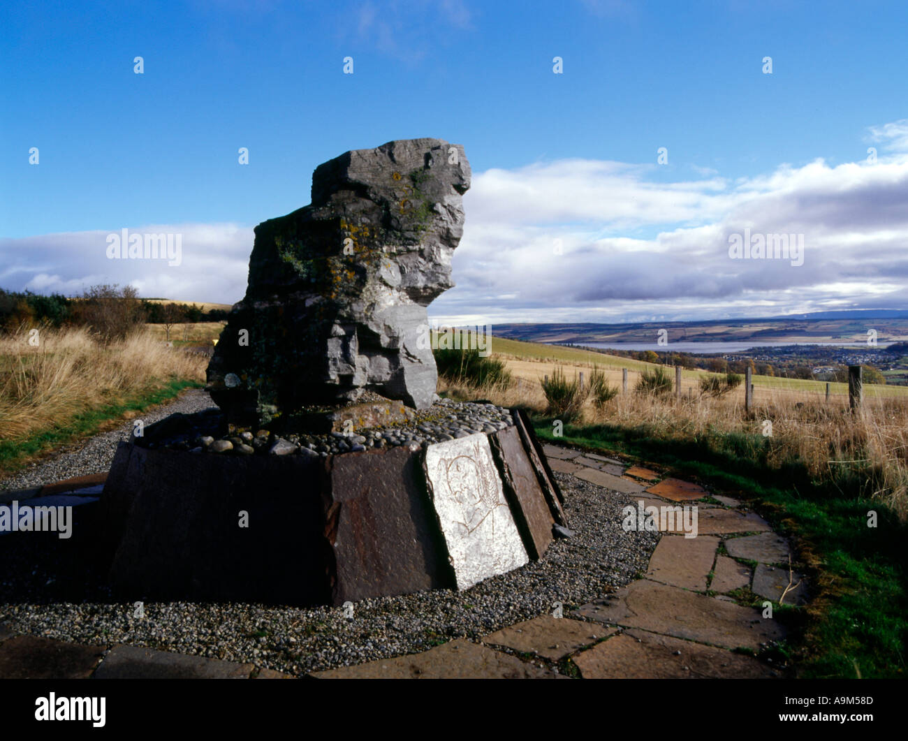 Neil gunn memorial hi-res stock photography and images - Alamy