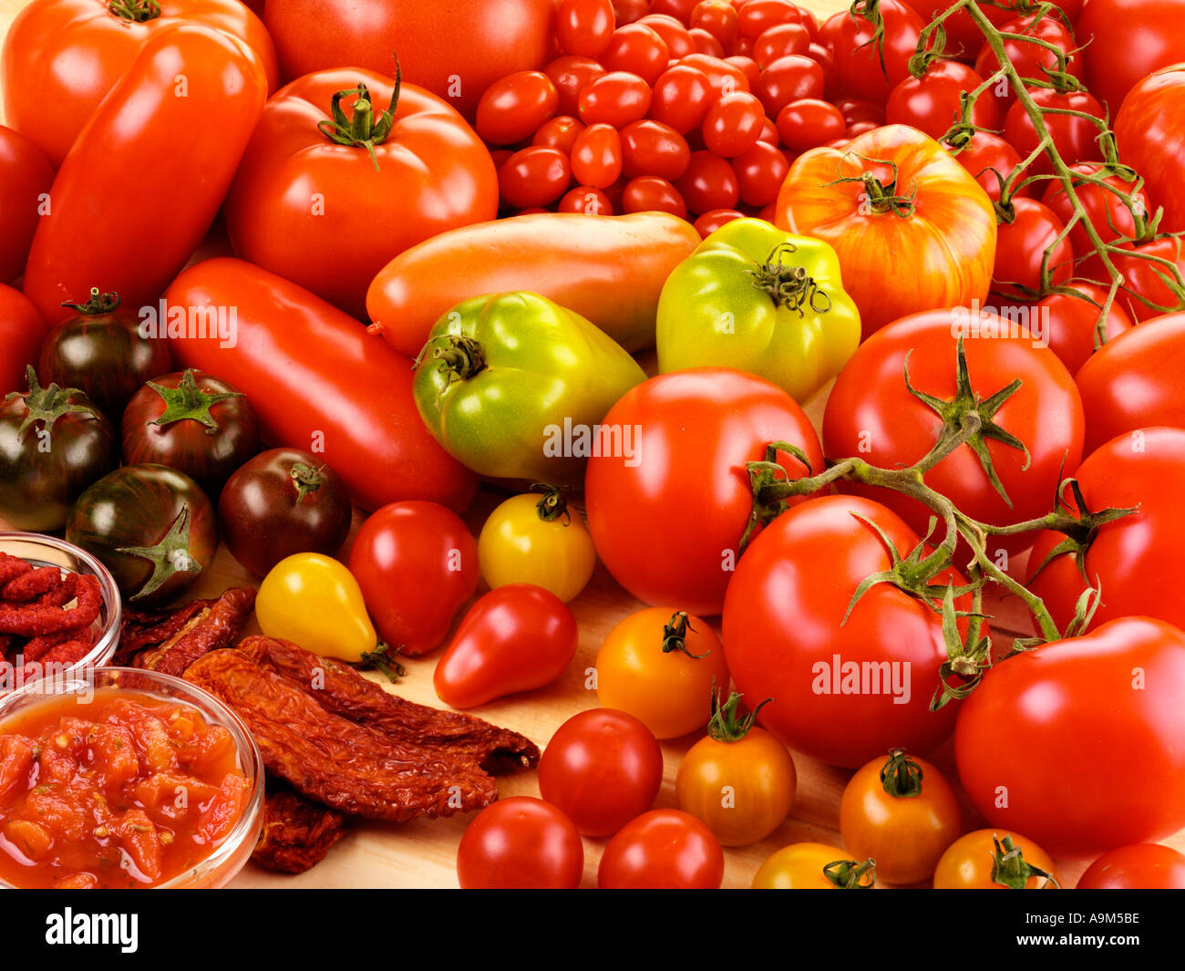 Raw red tomato chutney hi-res stock photography and images - Alamy