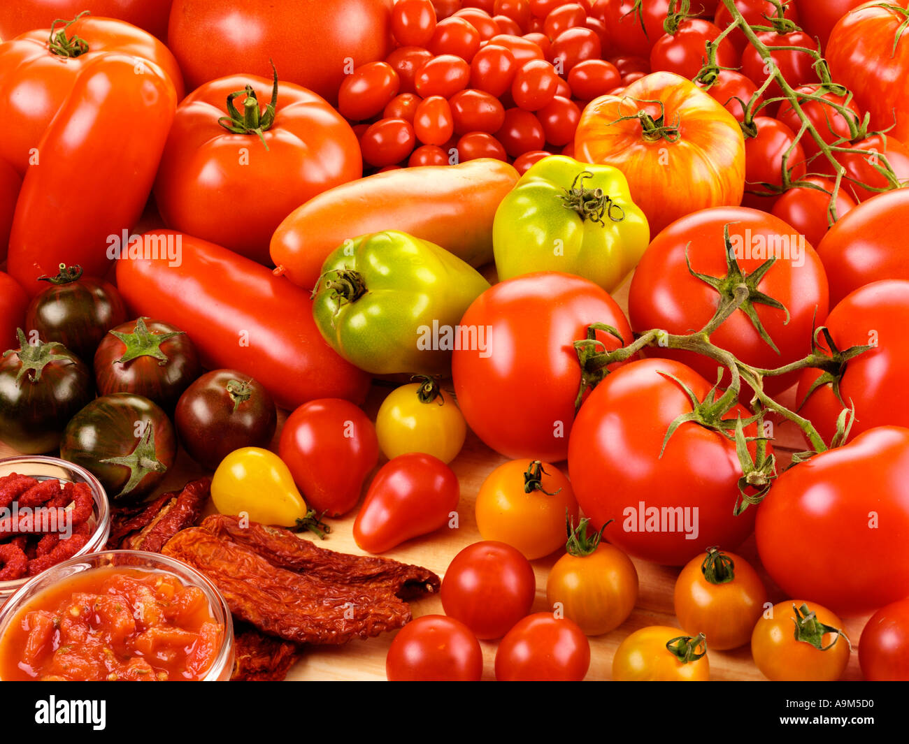 Raw red tomato chutney hi-res stock photography and images - Alamy