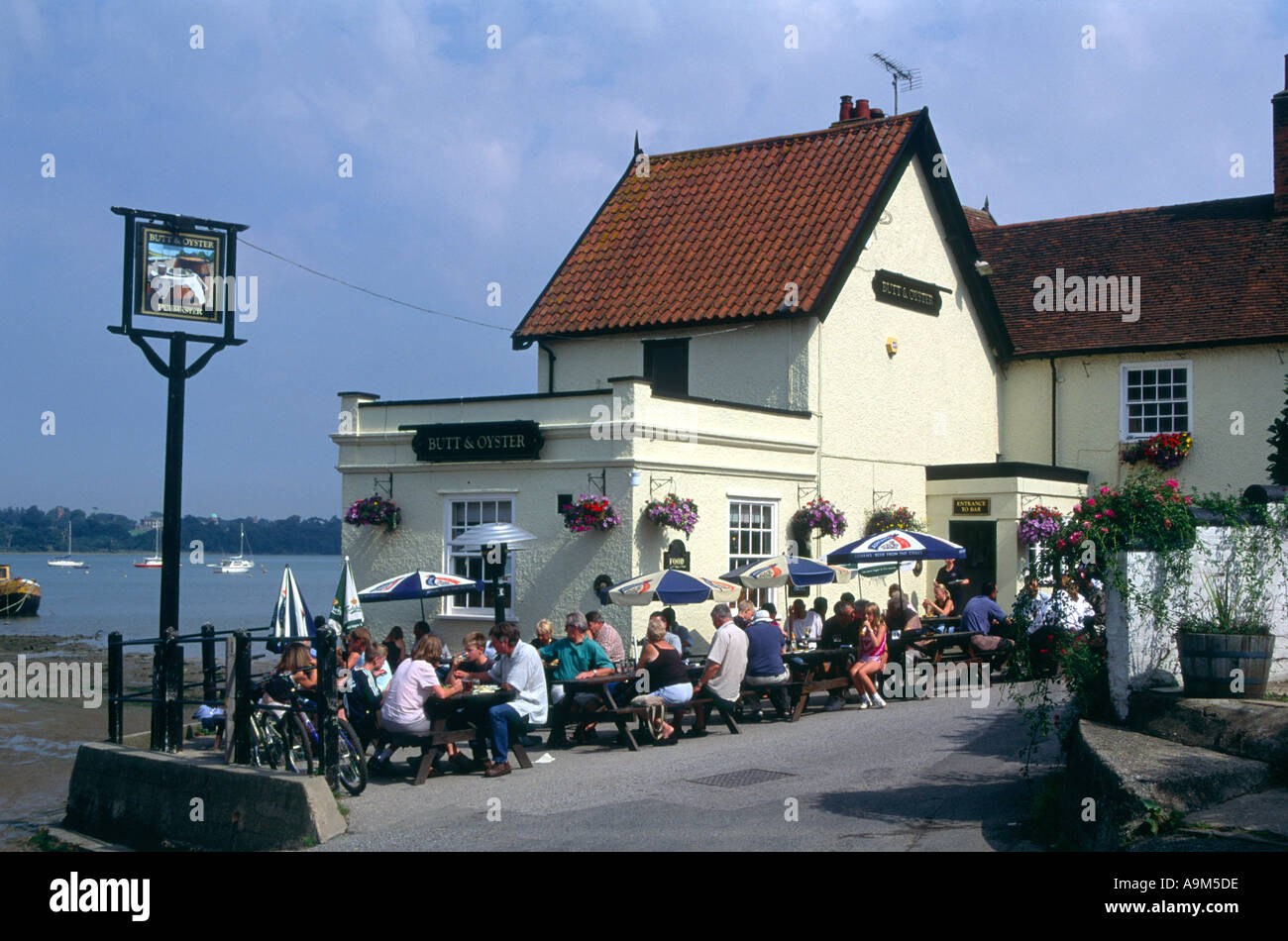 Pub at Pin Mill Suffolk England Stock Photo - Alamy