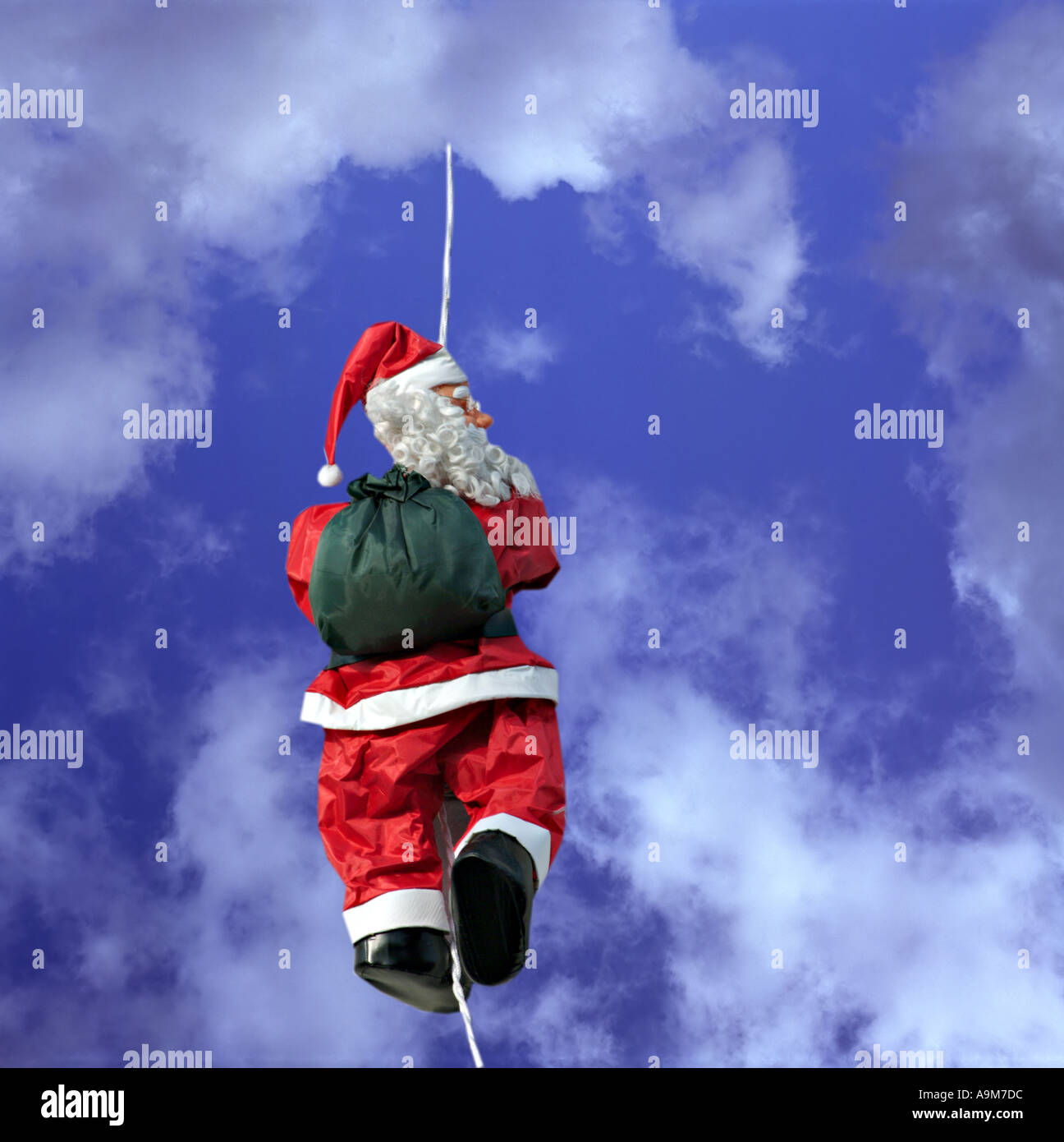値段が激安 Sajy Santa Claus On Ladder Christmas Decoration Figure Claus_y ...