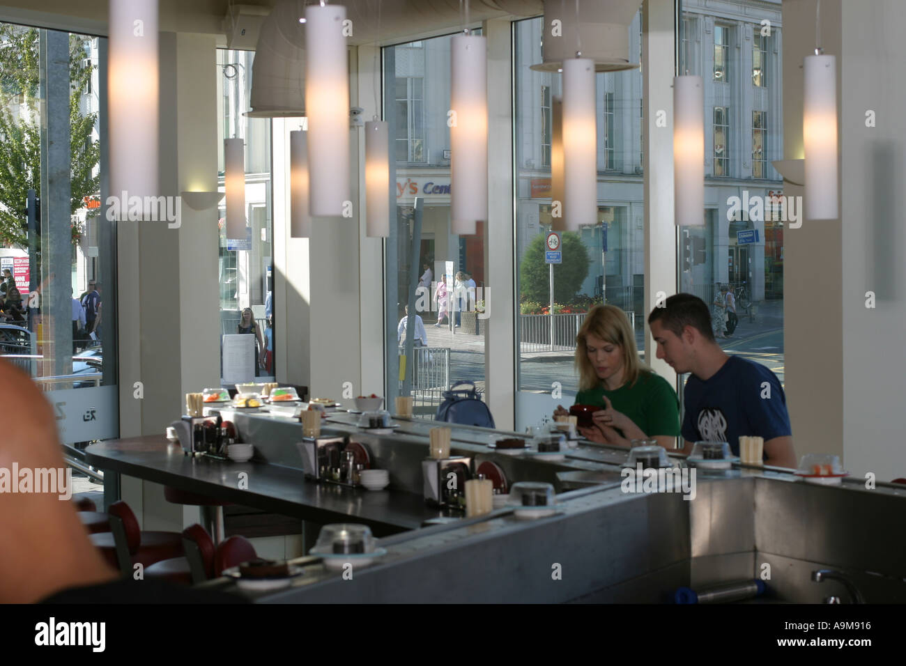 Japanese restaurant interior uk hi-res stock photography and images - Alamy