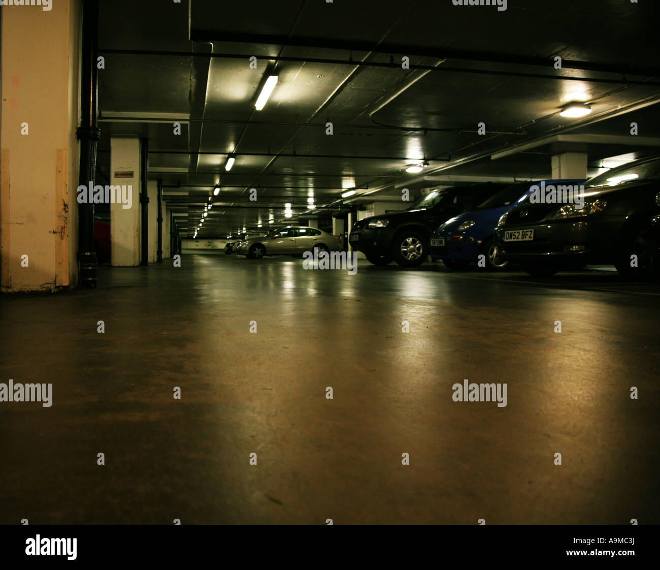 Empty underground carpark hi-res stock photography and images - Alamy