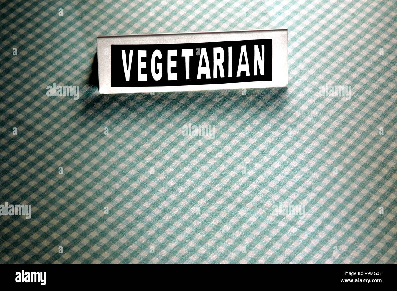 ANG99422 Vegetarian Sign on Table symbol indicator indicate inform ...