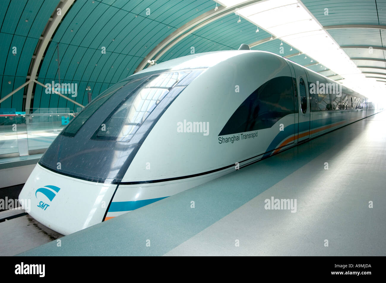 maglev train shanghai china Stock Photo - Alamy