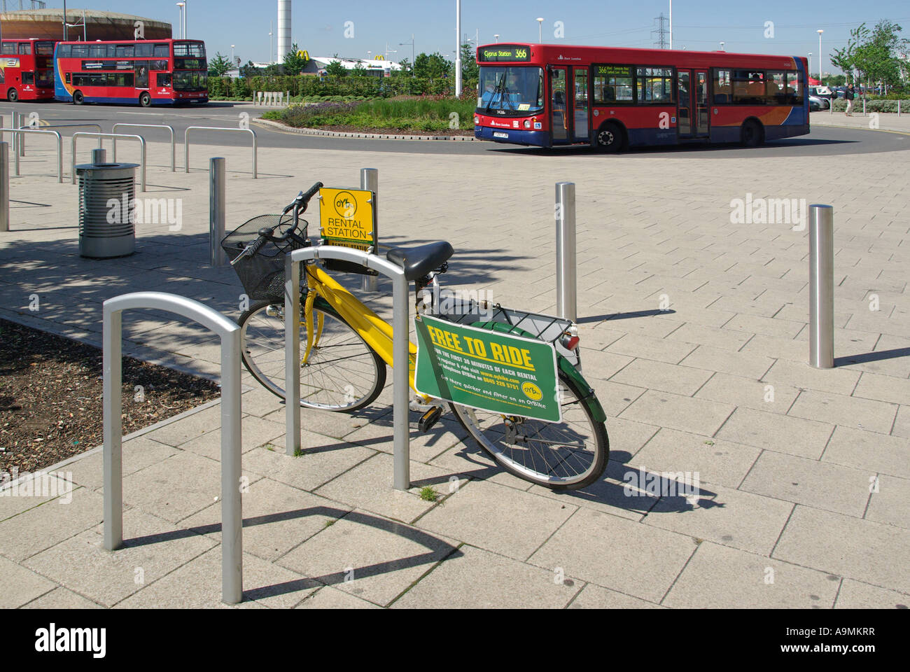 Bus bike racks hi-res stock photography and images - Alamy