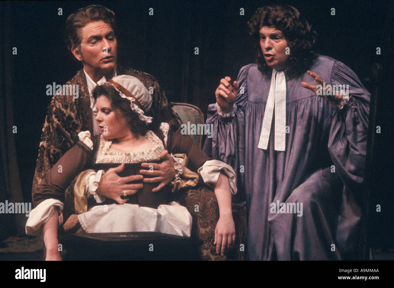 Opera Singers On Stage. Glyndebourne Festival Opera members of the cast ...