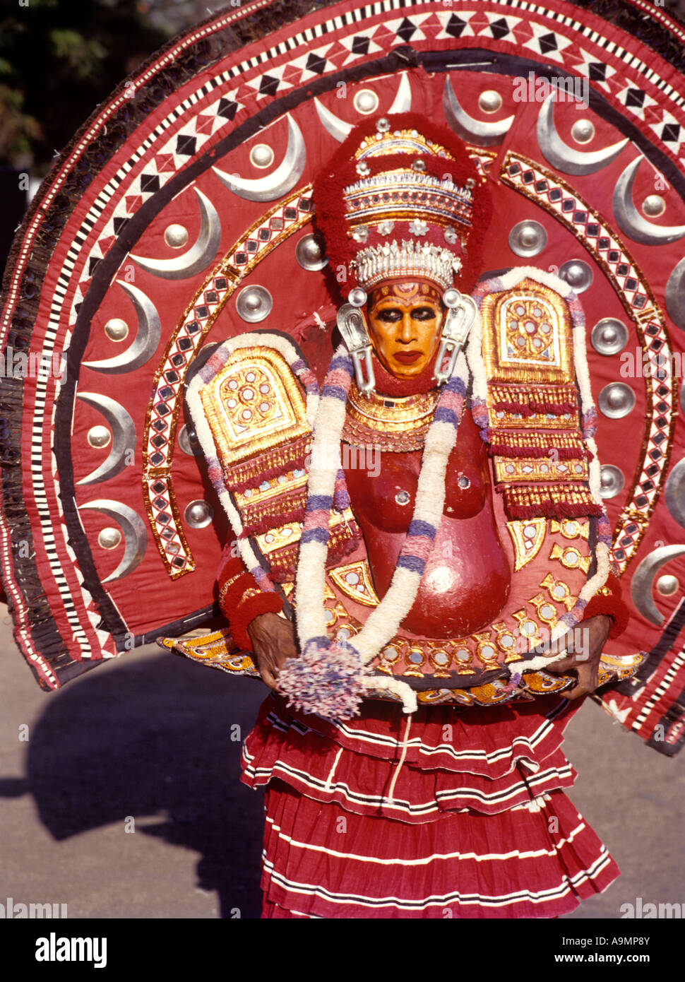 Tribes of kerala hi-res stock photography and images - Alamy